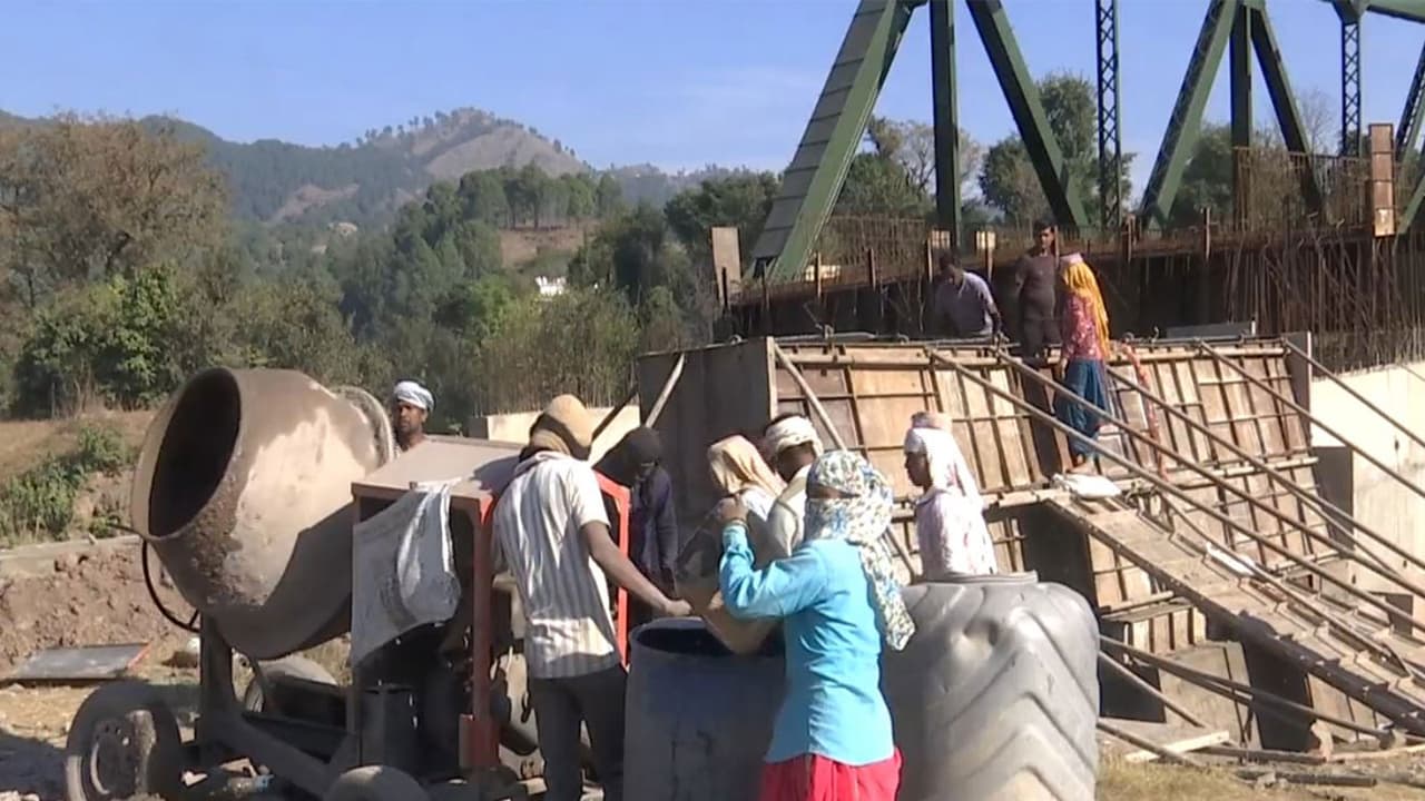 BRO's Project Sampark brings relief to Rajouri's border communities ...