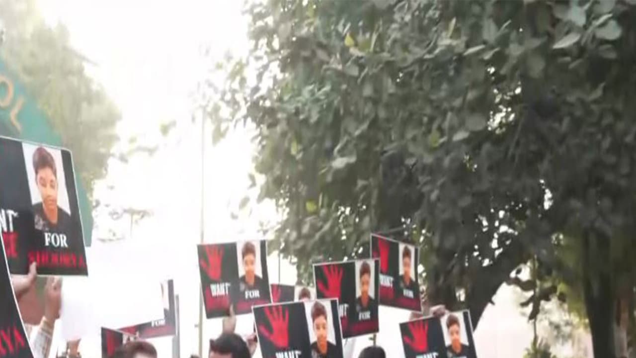 Delhi: Class 10 student suicide sparks protest call against teachers ...