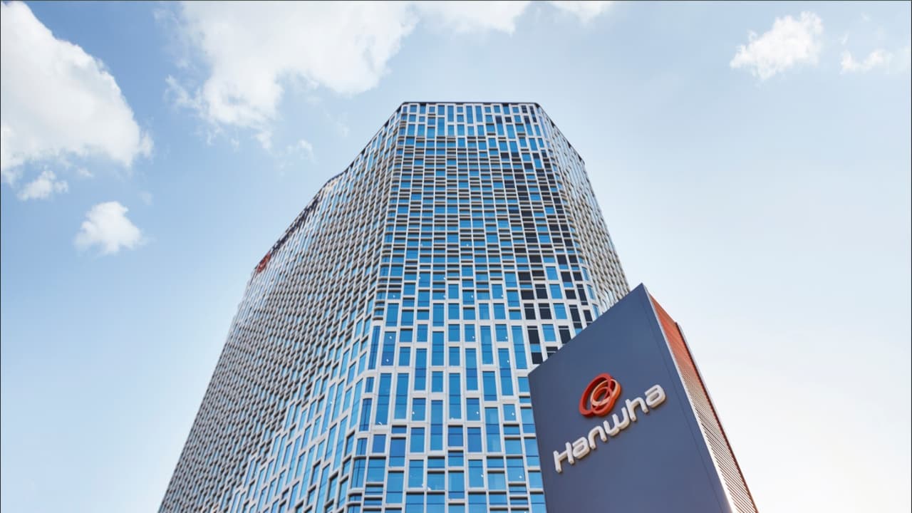 Hanwha Ocean, Hyundai E&C win USD 1.79 bn offshore wind project ...