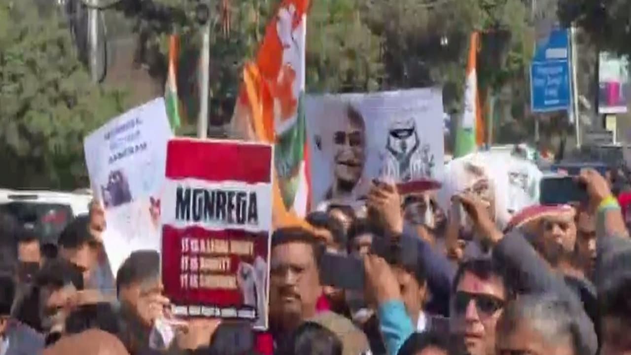 Jammu: Congress leaders protest against replacement of MGNREGA scheme ...