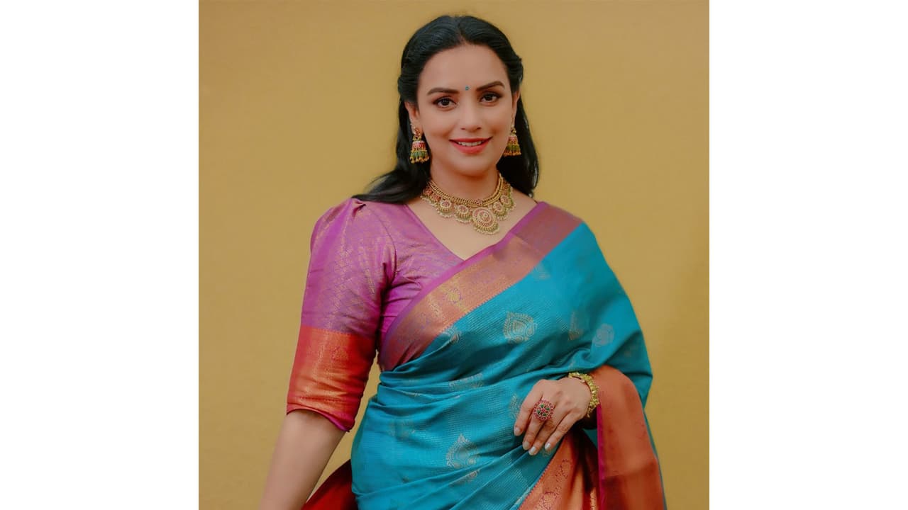 Shwetha Menon quits AMMA: 'Resigned out of self-respect, not weakness ...