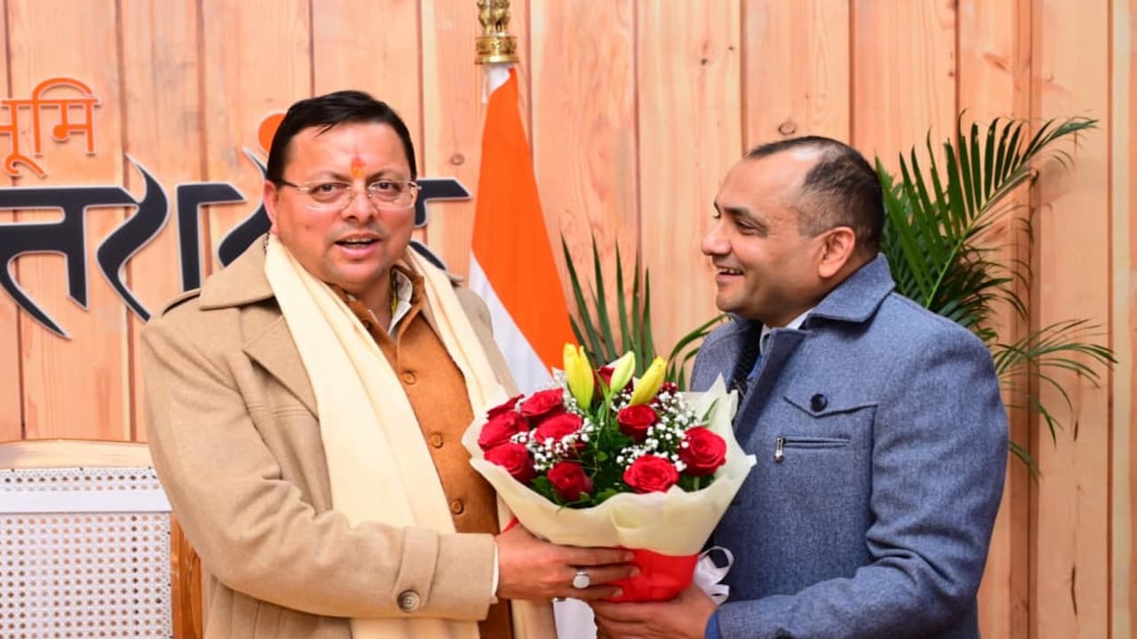 New DG Abhinav Kumar meets Uttarakhand CM Dhami, discusses security ...