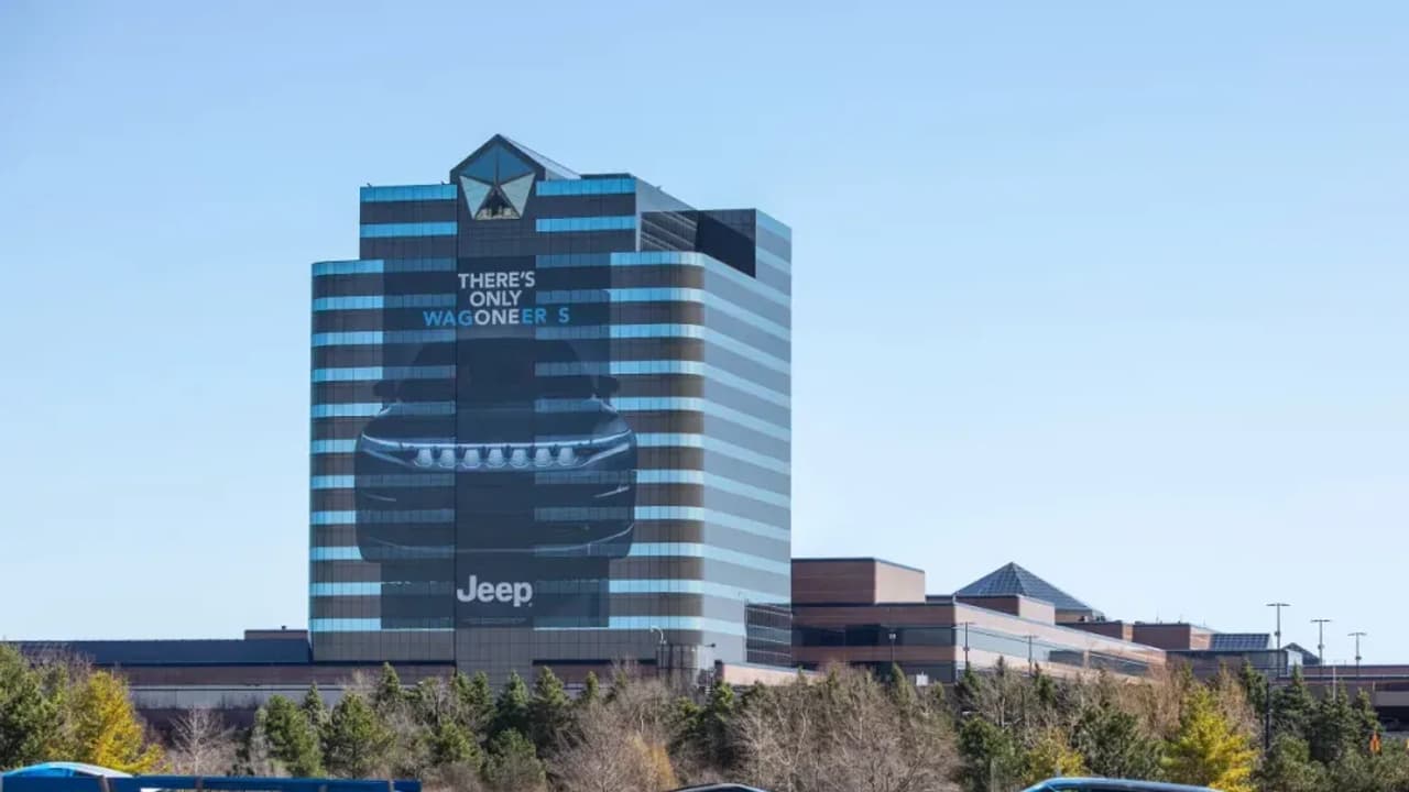 Why Stellantis, Xpeng And Lucid Dominated Auto Retail Chatter Last Week ...