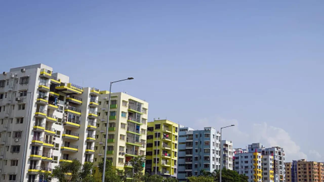 PNB Housing In Bullish Consolidation Zone After Solid Q1, Say SEBI RAs ...