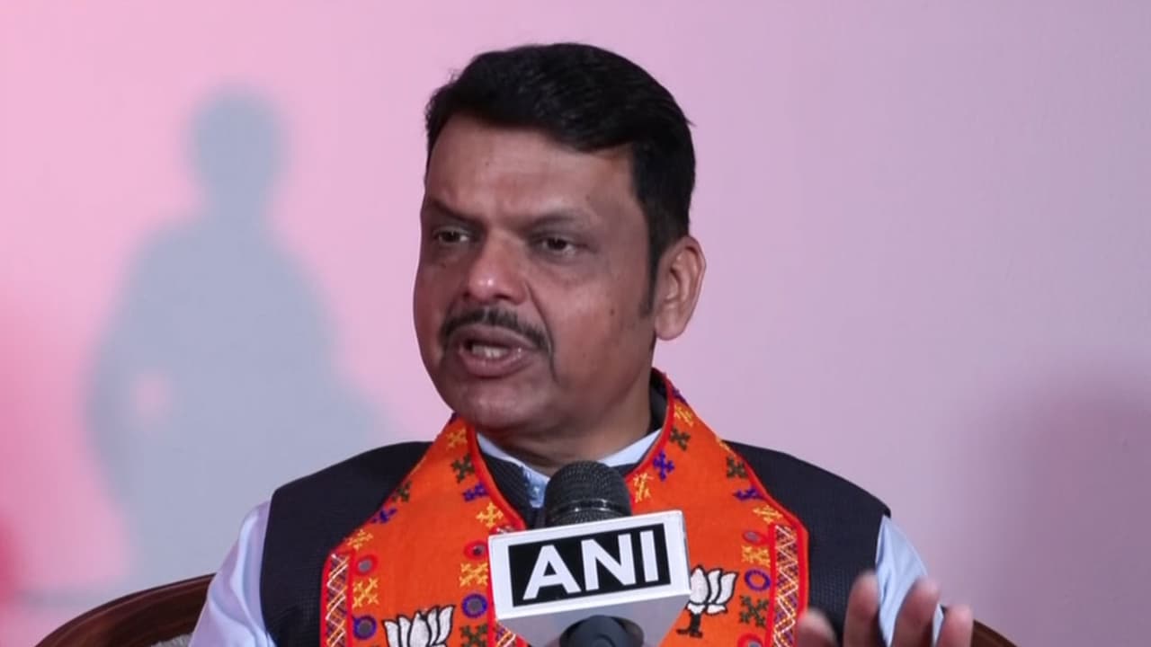 No future alliance with MVA or Uddhav, we can win alone: Fadnavis ...