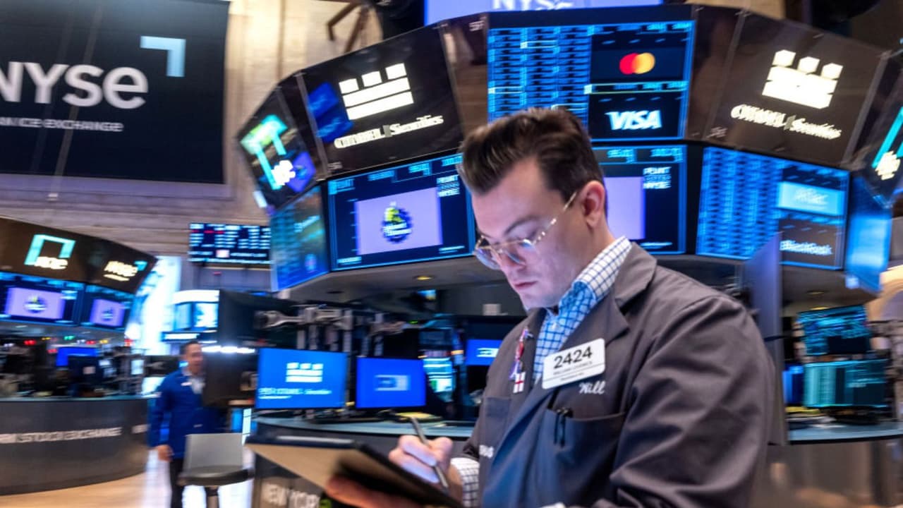 5 Stocks That Attracted Strong Retail Activity On Stocktwits Over Past ...