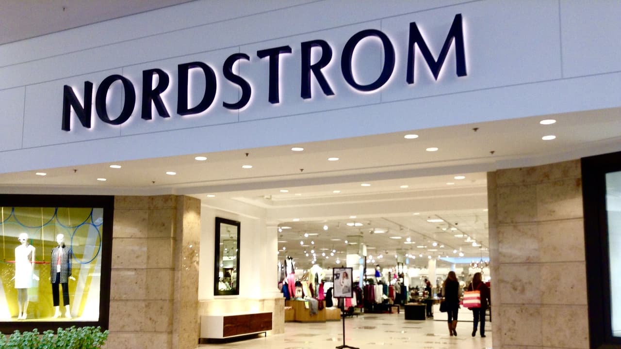 Nordstrom Stock In Focus After Q3 Earnings Beat: Retail Activity ...