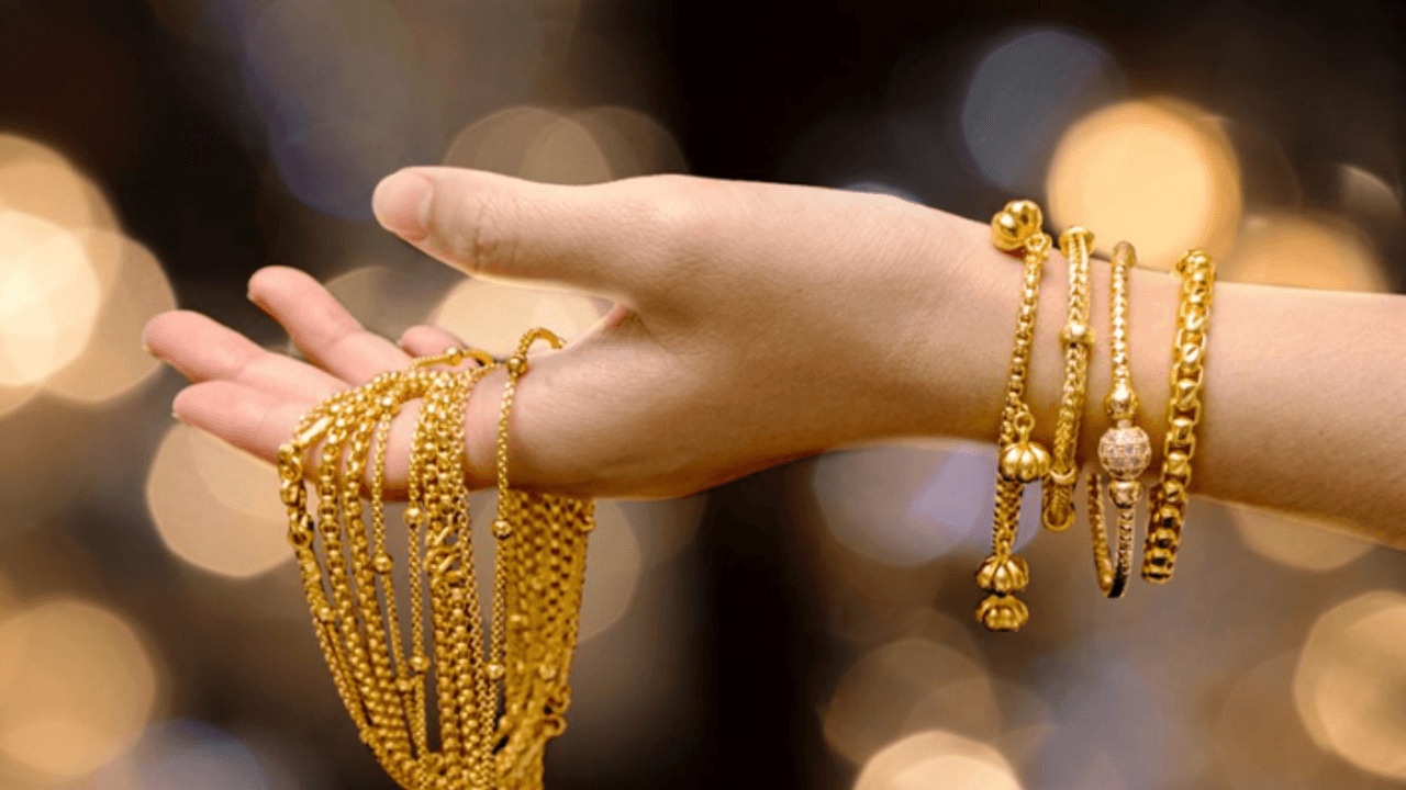 Easy tips for storing gold jewelry at home | Asianet Newsable