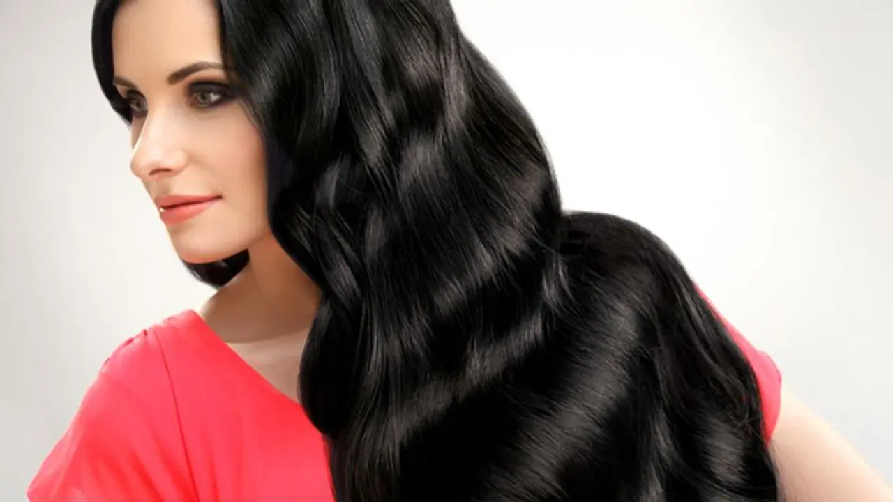 ಹುಣಸೆ ಎಲೆಗಳಿಂದ ಪಡೆಯಿರಿ ನ್ಯಾಚುರಲ್ ಕಪ್ಪು ಕೂದಲು | How To Use Tamarind ...