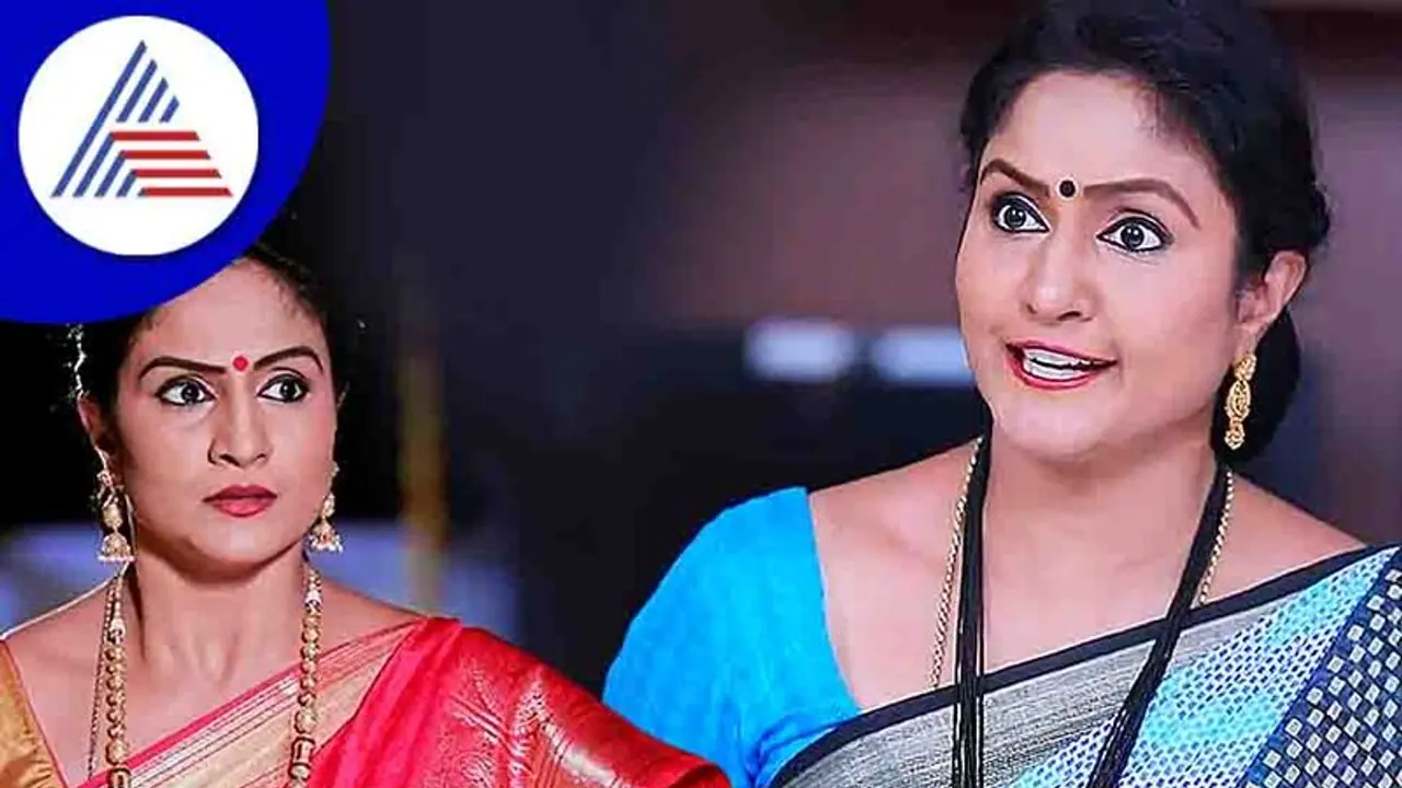 ನನಗೆ ಗೊತ್ತಿಲ್ಲದೆ ನನ್ನ ಪಾತ್ರ ಬದಲಾಯಿಸಿದ್ದಾರೆ; ಕಮಲಿ ಧಾರಾವಾಹಿಯಿಂದ ಹೊರ ಬಂದ ಸಪ್ನಾ ದೀಕ್ಷಿತ್ | Zee ...