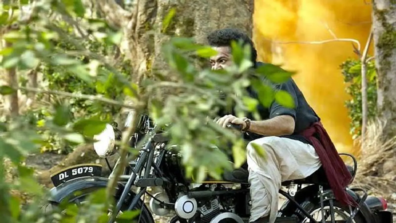 Jr NTR bike in RRR: ఆర్ఆర్ఆర్‌లో ఎన్టీఆర్‌ వాడిన బైక్ ఇదీ, రేటు ఎంతో ...