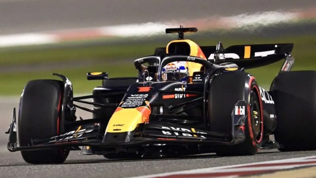 Max Verstappen secures pole position, Carlos Sainz trails at Australian Grand Prix 2024 ...