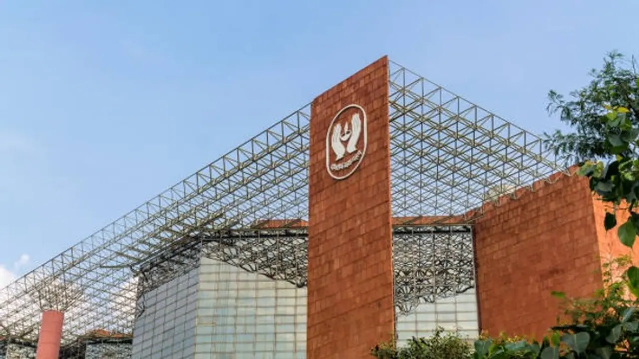 Retire worry-free: Benefits of LIC's Jeevan Akshay plan explained ...