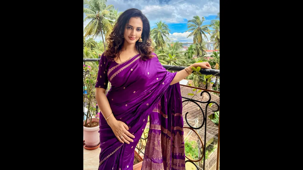 Jyothi Rai's Beautiful Look in Kerala Saree | ಸೀರೆಯಲ್ಲಿ ನಟಿ Jyothi Rai…ದೇವಲೋಕದಿಂದ ಭೂಮಿಗೆ ಬಂದ ...