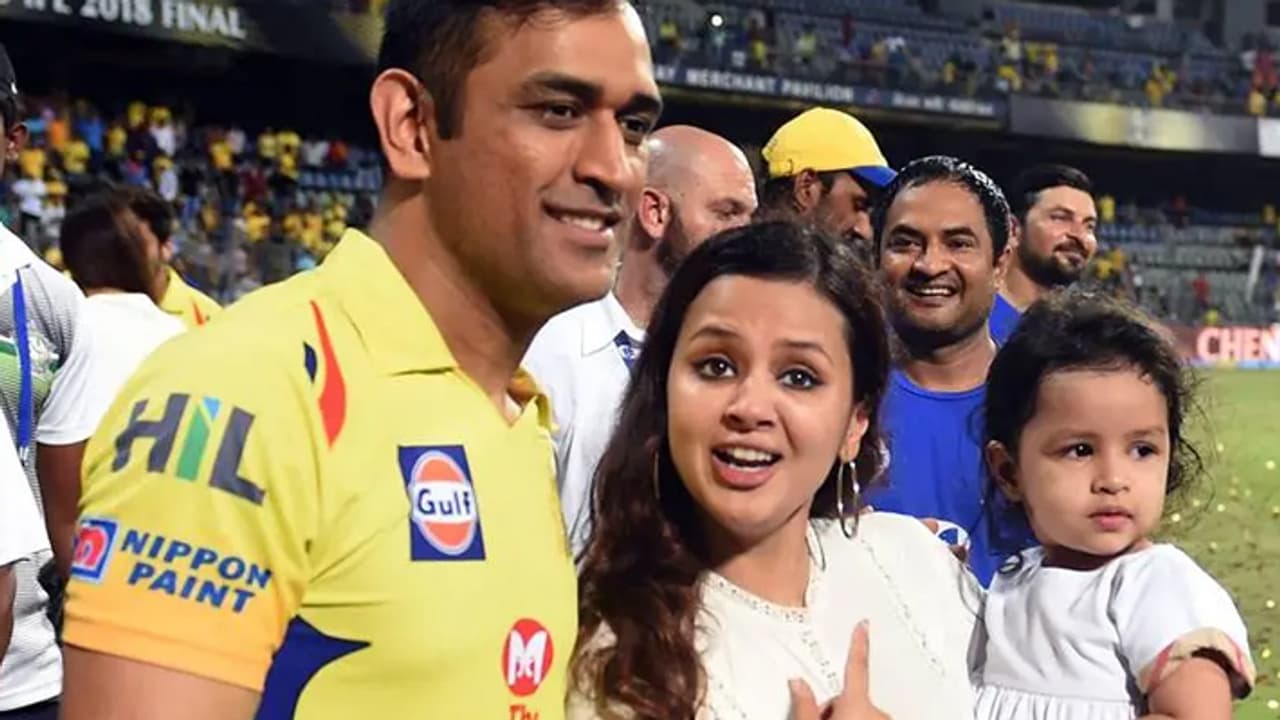 MS Dhoni Lessons From Wife Sakshi : வீட்டுல கிங் சாக்‌ஷி தானா? ஸ்டெம்பிங் ரூல்ஸ் பற்றி சாக் ...