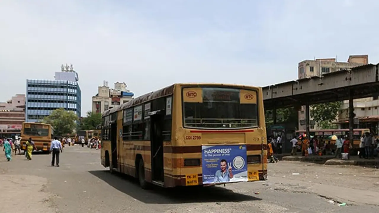 Broadway Bus Stand Change: இடிக்கப்படும் பிராட்வே பேருந்து நிலையம்! 2 ...