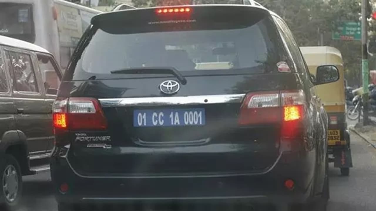 Blue Number Plates What Makes Them Special: ನೀಲಿ ನಂಬರ್ ಪ್ಲೇಟ್ ಅನ್ನು ...