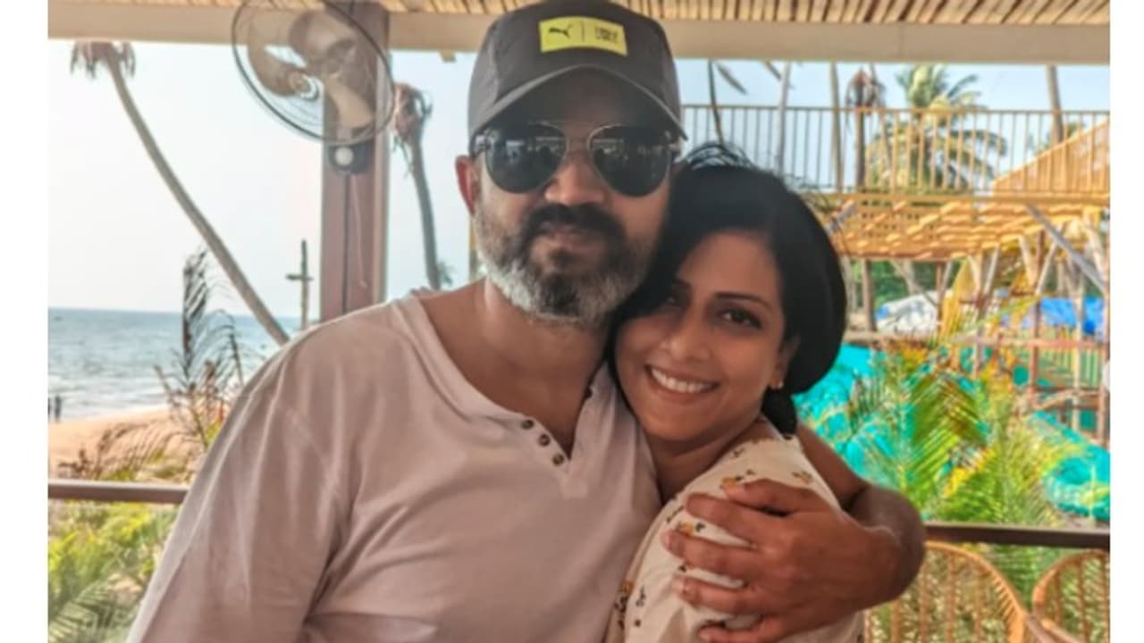 టాలీవుడ్ స్టార్ హీరోకి ప్రశాంత్ నీల్ భార్య ఊర మాస్ ఎలివేషన్.. బాబోయ్ ...