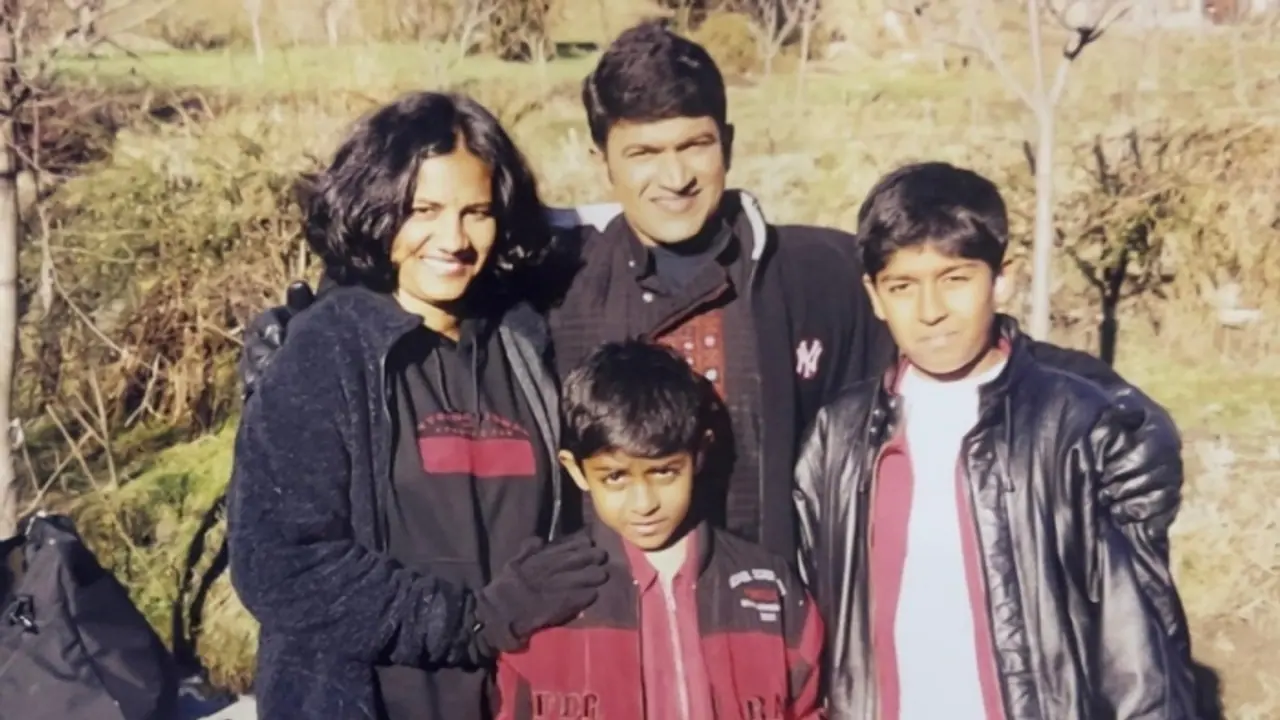 Rare and Unseen: 'Appu' Movie Shooting Photos Shared by Yuva Rajkumar ...