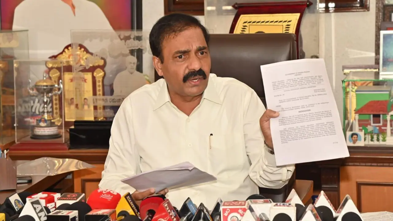 Kakani Govardhan Reddy: మాజీ మంత్రి కాకాణి గోవర్ధన్ రెడ్డి ఎందుకు అరెస్టు అయ్యారు? కేసు ఏంటి ...