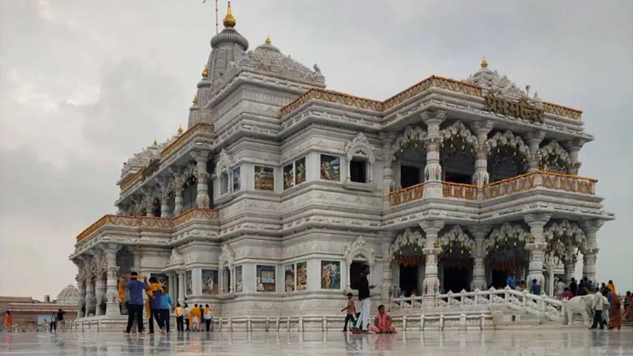 Travel Guide: 7 Spiritual places in Vrindavan every devotee should visit at least once | Asianet ...