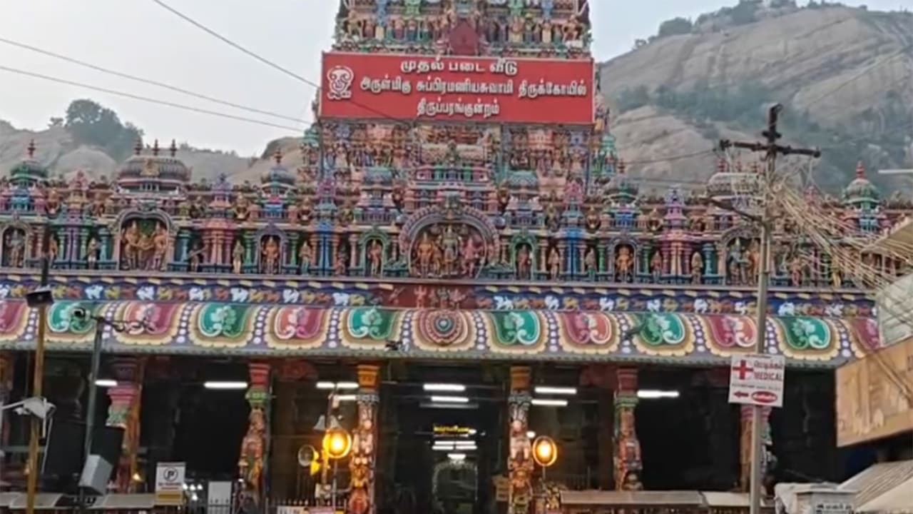 New Year 2026: Thousands flock to Madurai, Gwalior temples for ...