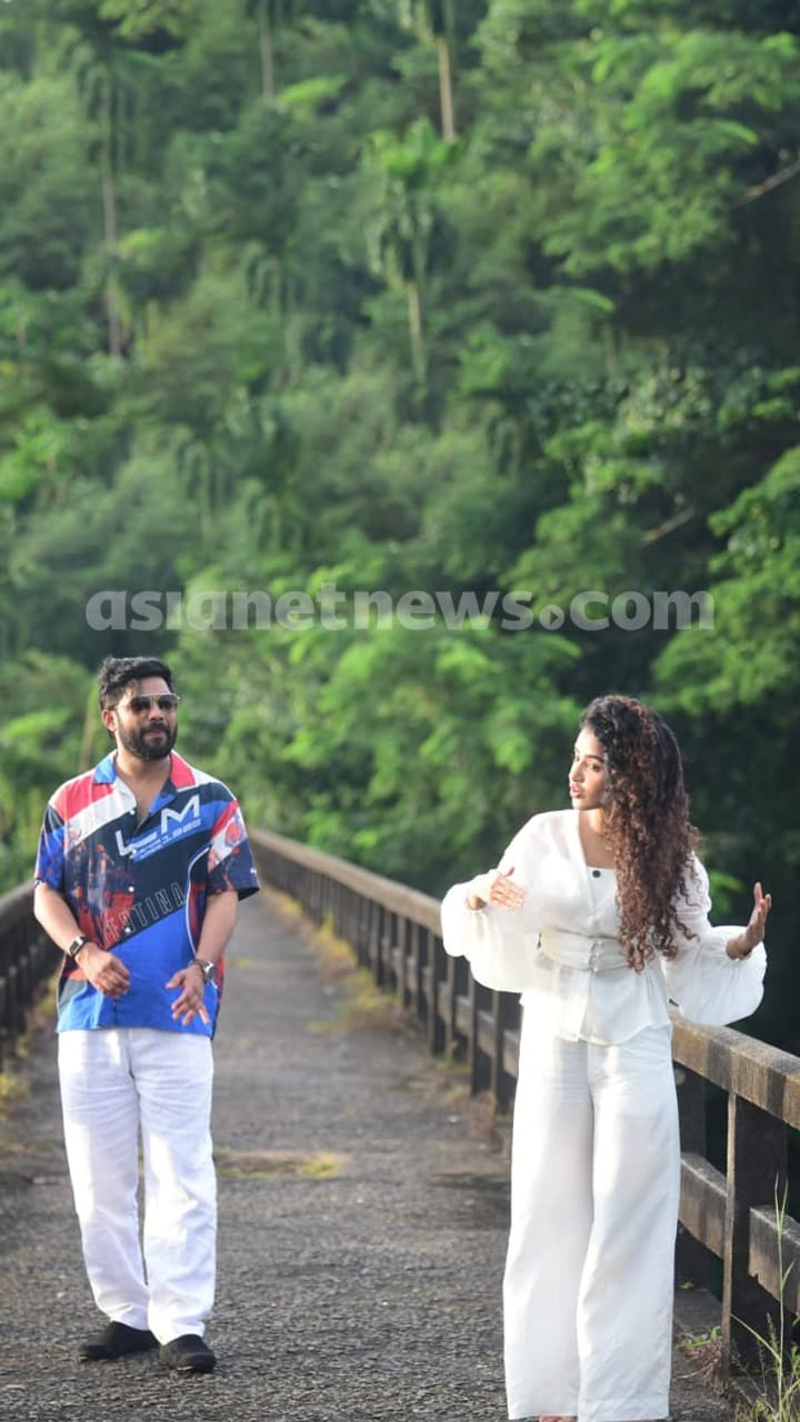 10 വർഷം, മേരിയും 'ഗിരിരാജൻ കോഴി'യും വീണ്ടും ആ പാലത്തിൽ | Sharaf U Dheen ...