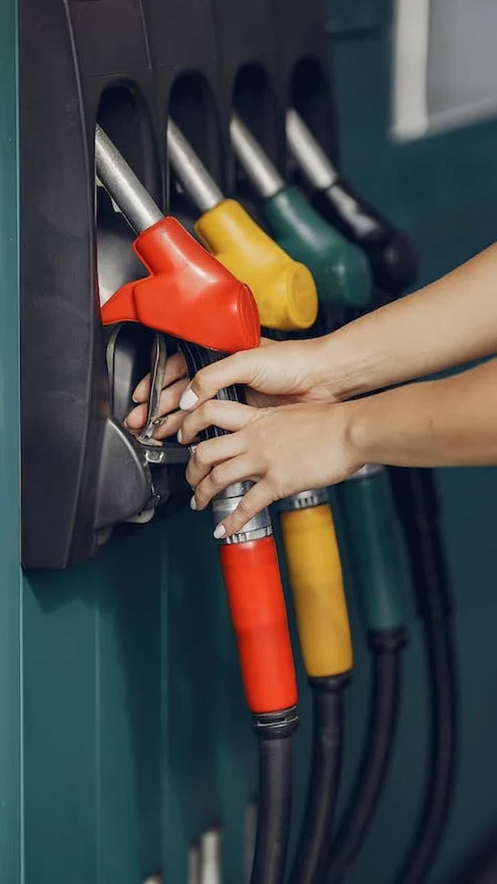 How to spot, avoid petrol pump scams every time you refuel | Asianet ...