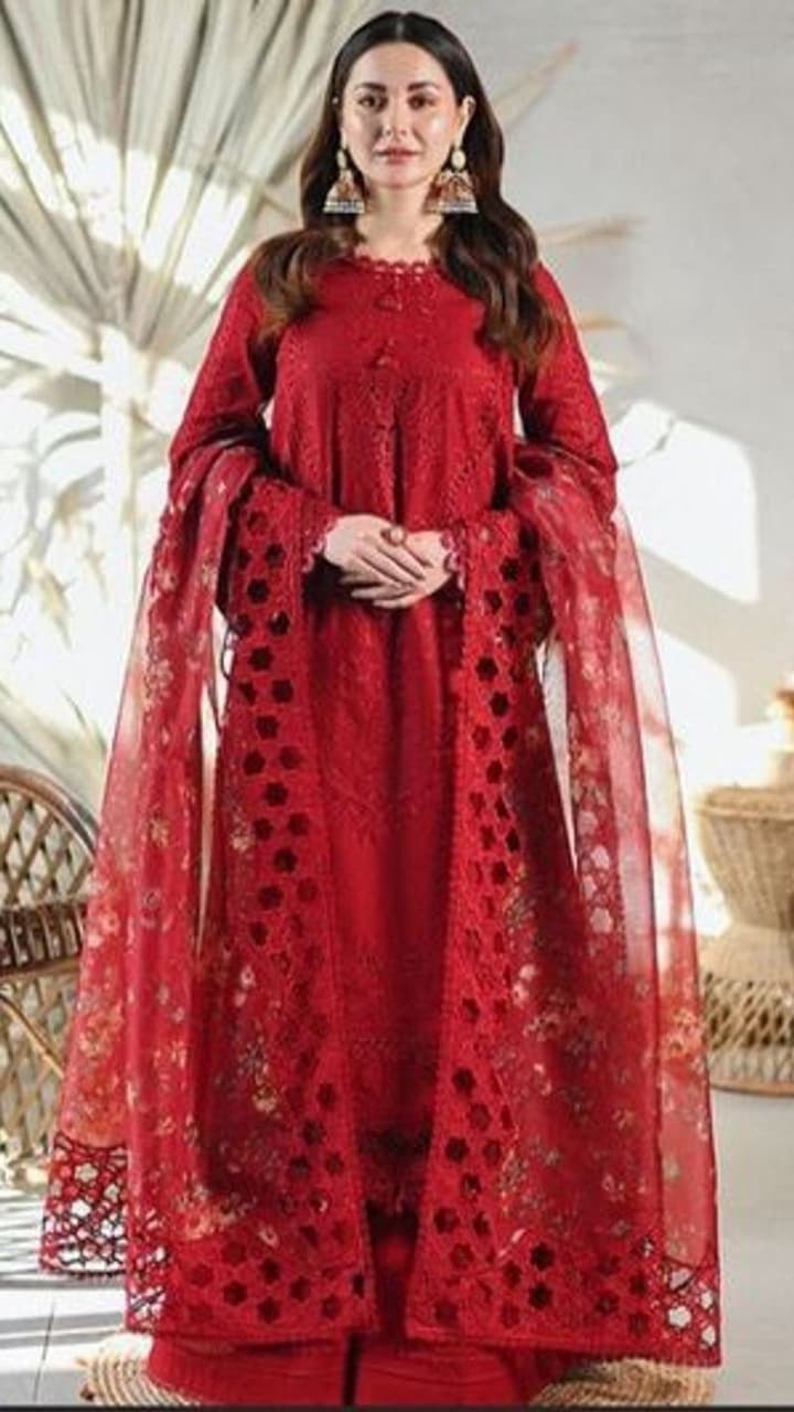 PHOTOS: Hania Amir-inspired 10 gorgeous suit designs for Ramadan 2025 | Asianet Newsable