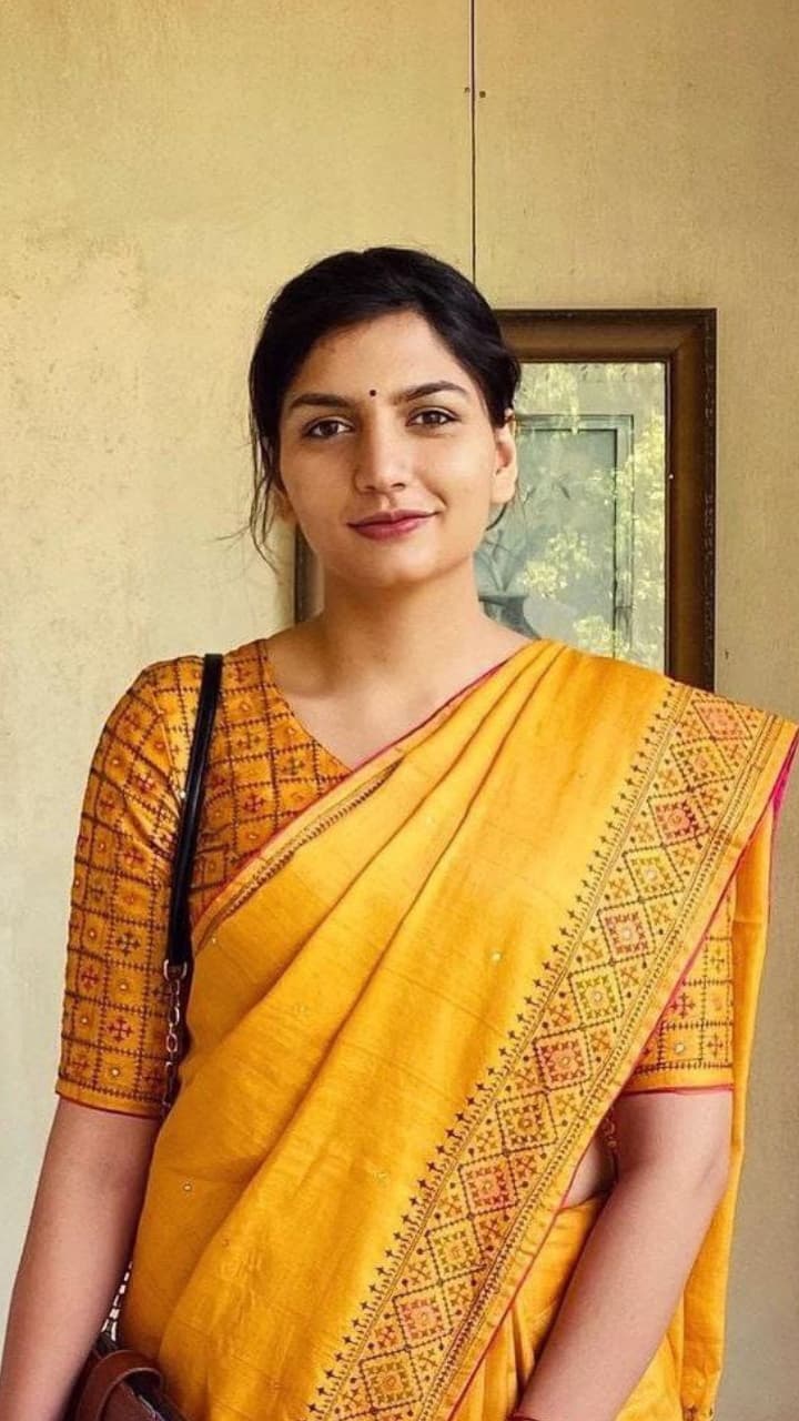 From NET-JRF to UPSC: Pari Bishnoi's Journey to Becoming an IAS | From ...