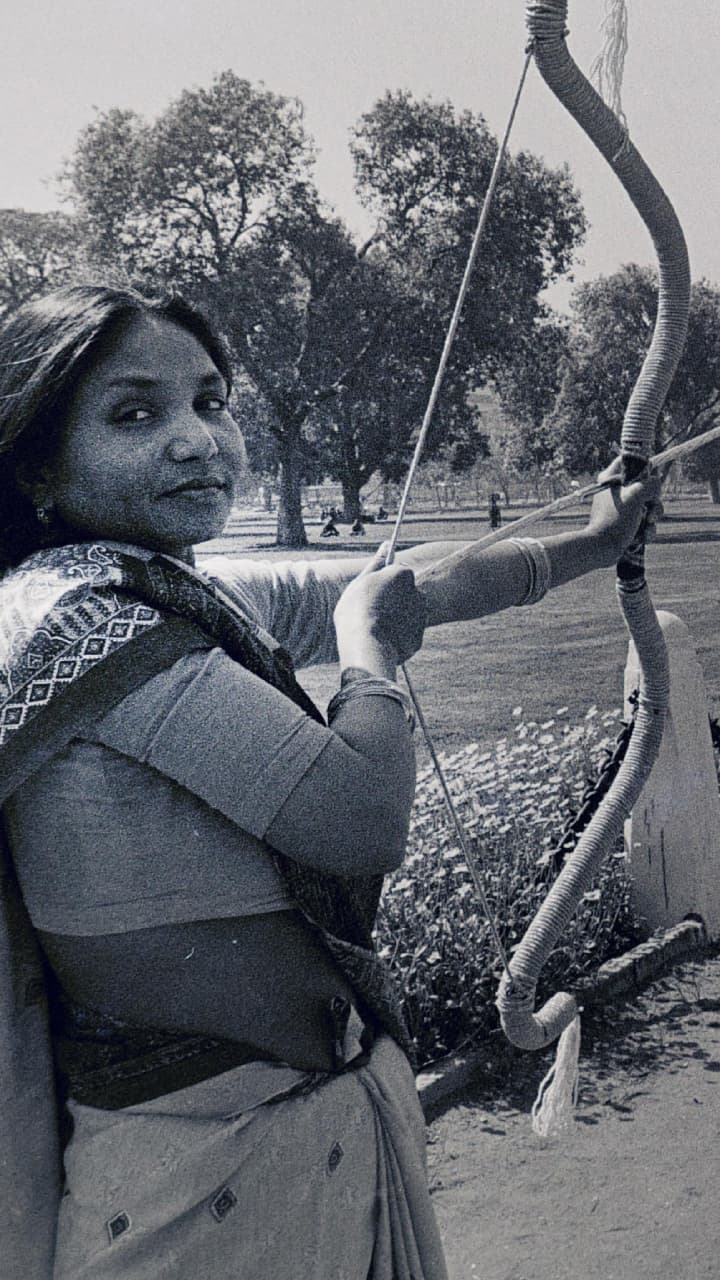कौन थी डकैत फूलन देवी? क्यों कहते हैं चंबल की रानी | Phoolan Devi Kaun ...