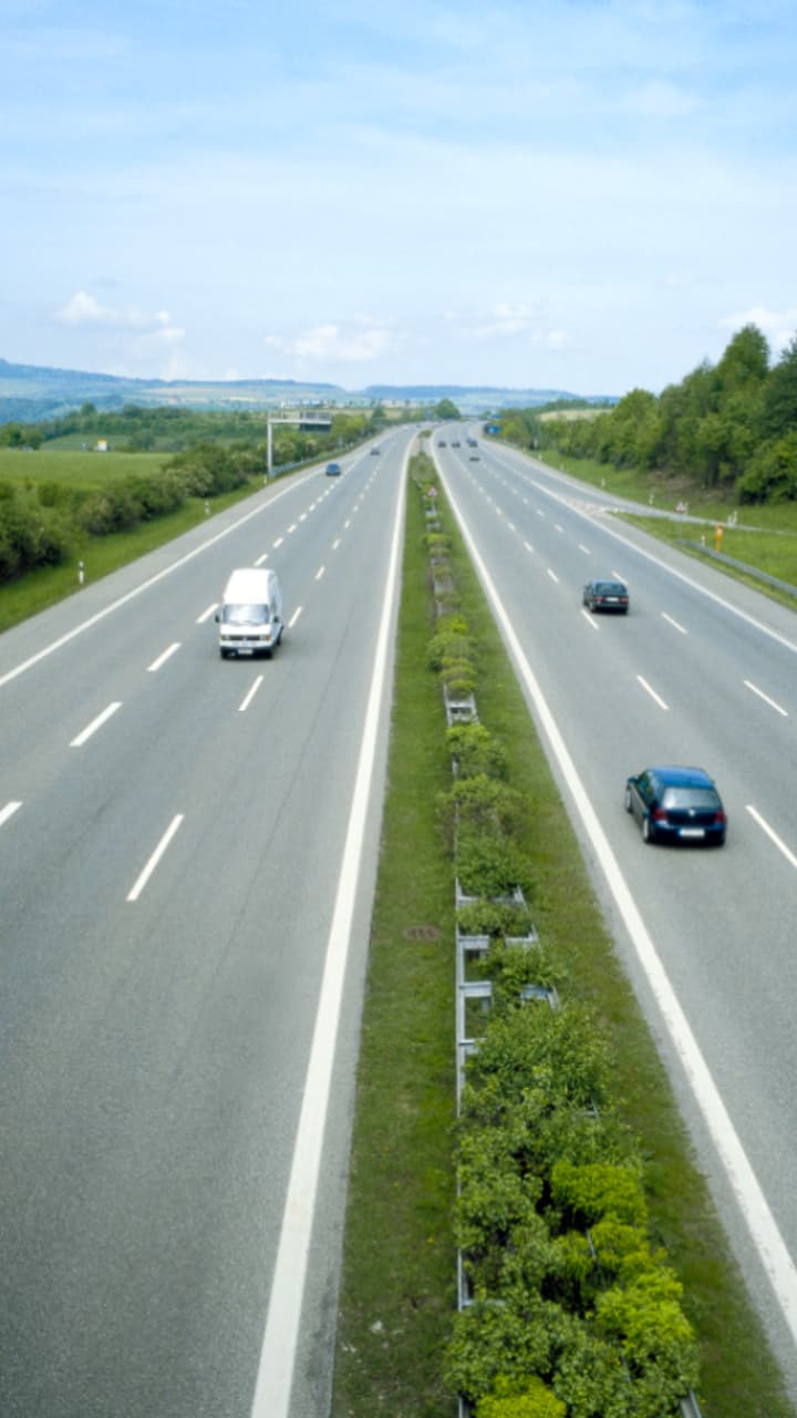 New 14-lane highway connecting Mumbai and Bengaluru announced | New 14 ...