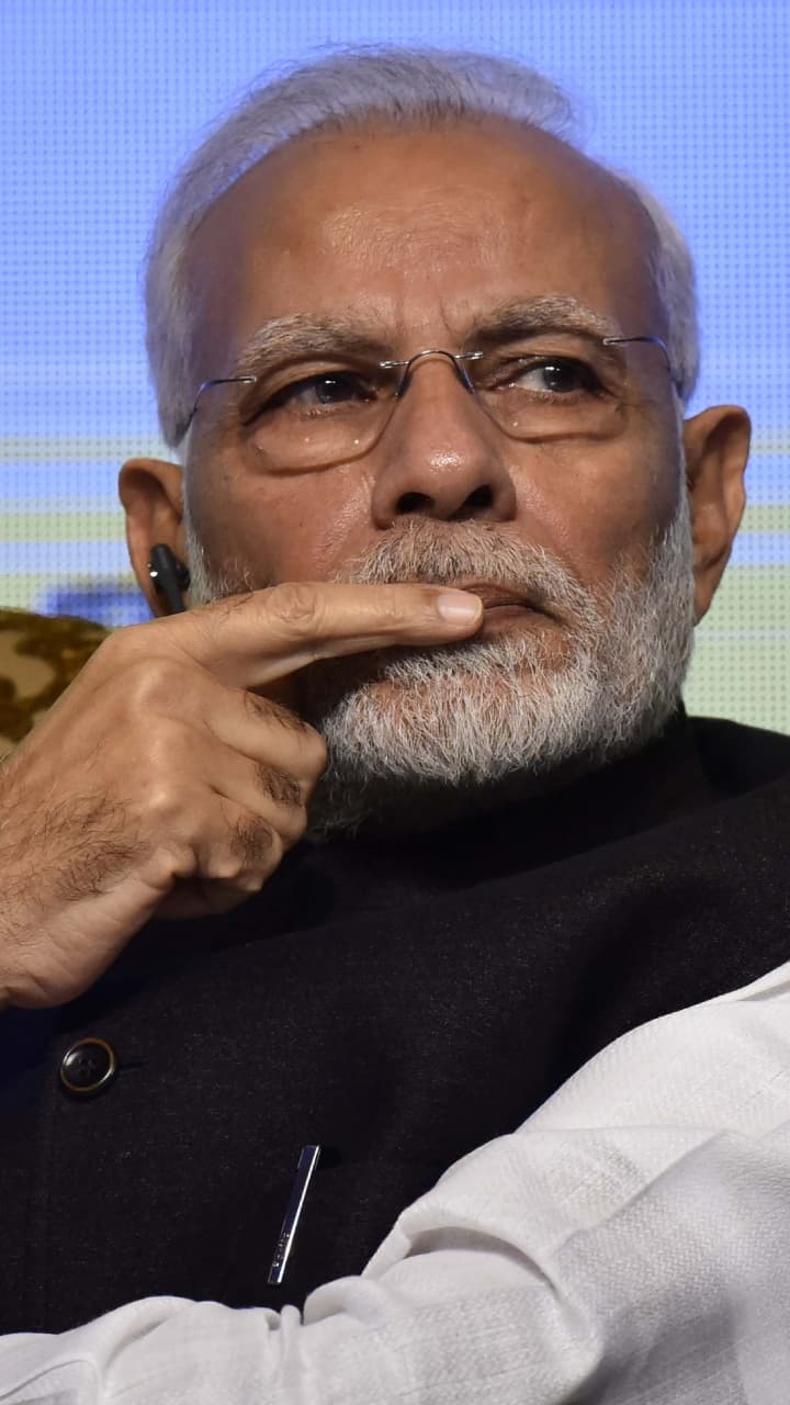 Interesting Facts About PM Narendra Modi's Education | Asianet Newsable