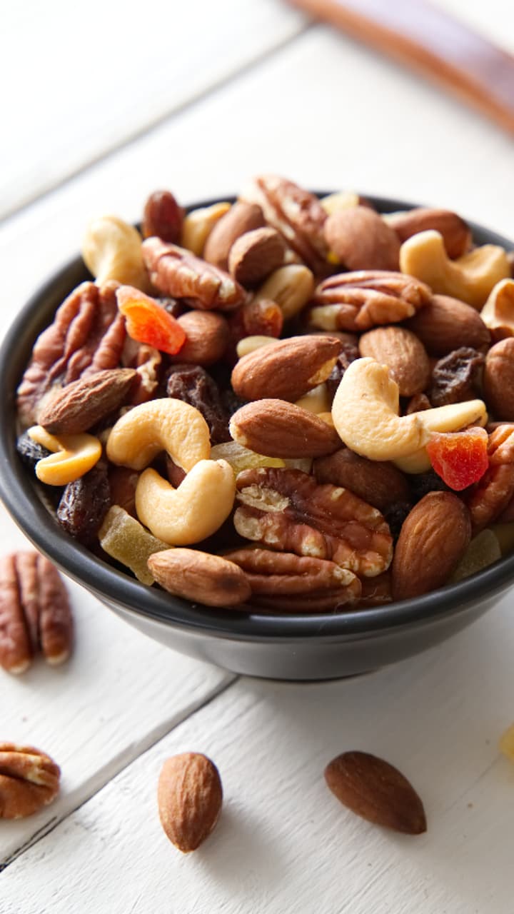 Soaked vs Raw nuts: Health benefits and differences | Asianet Newsable