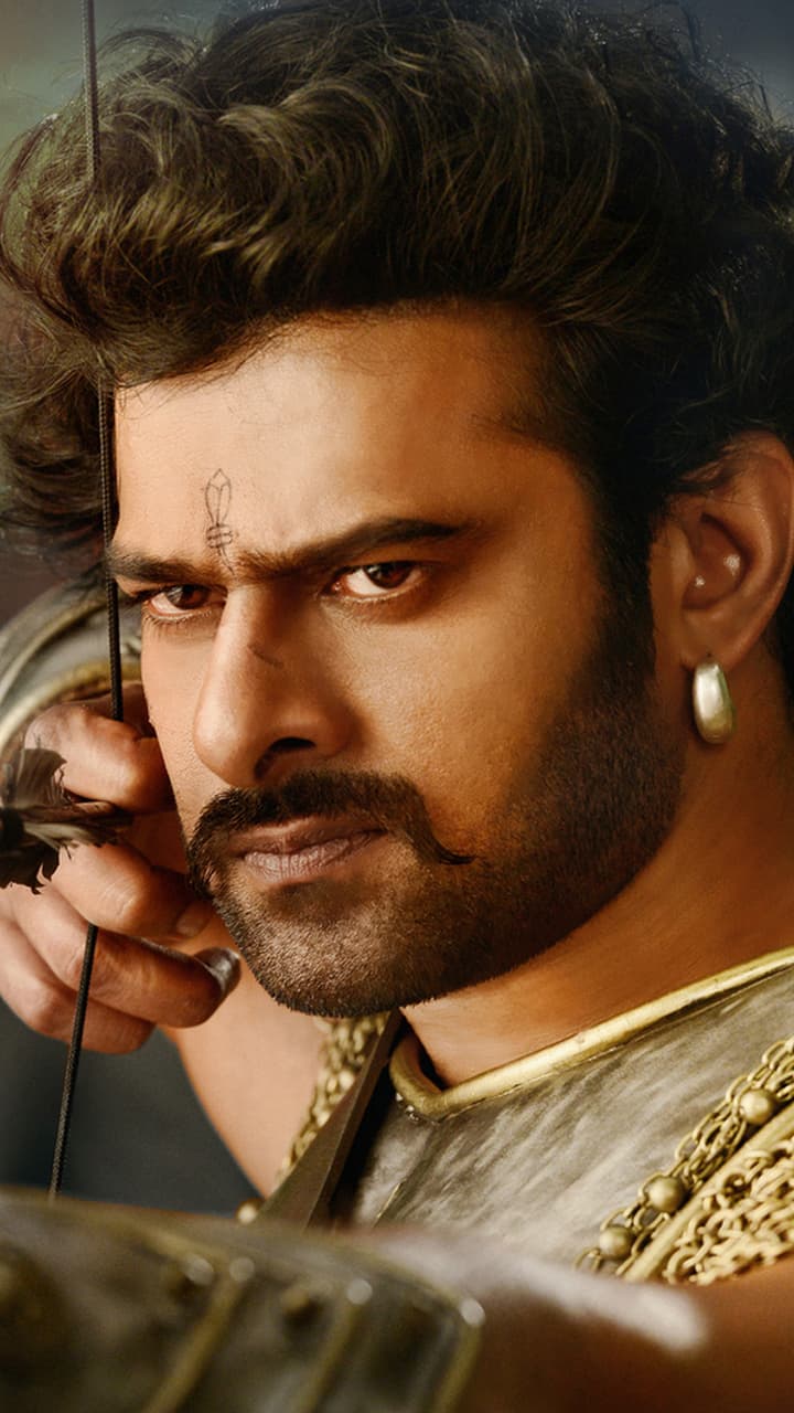 అత్యధిక టికెట్లు అమ్ముడైన ఇండియన్ మూవీస్ | Top 9 Highest Ticket Selling ...