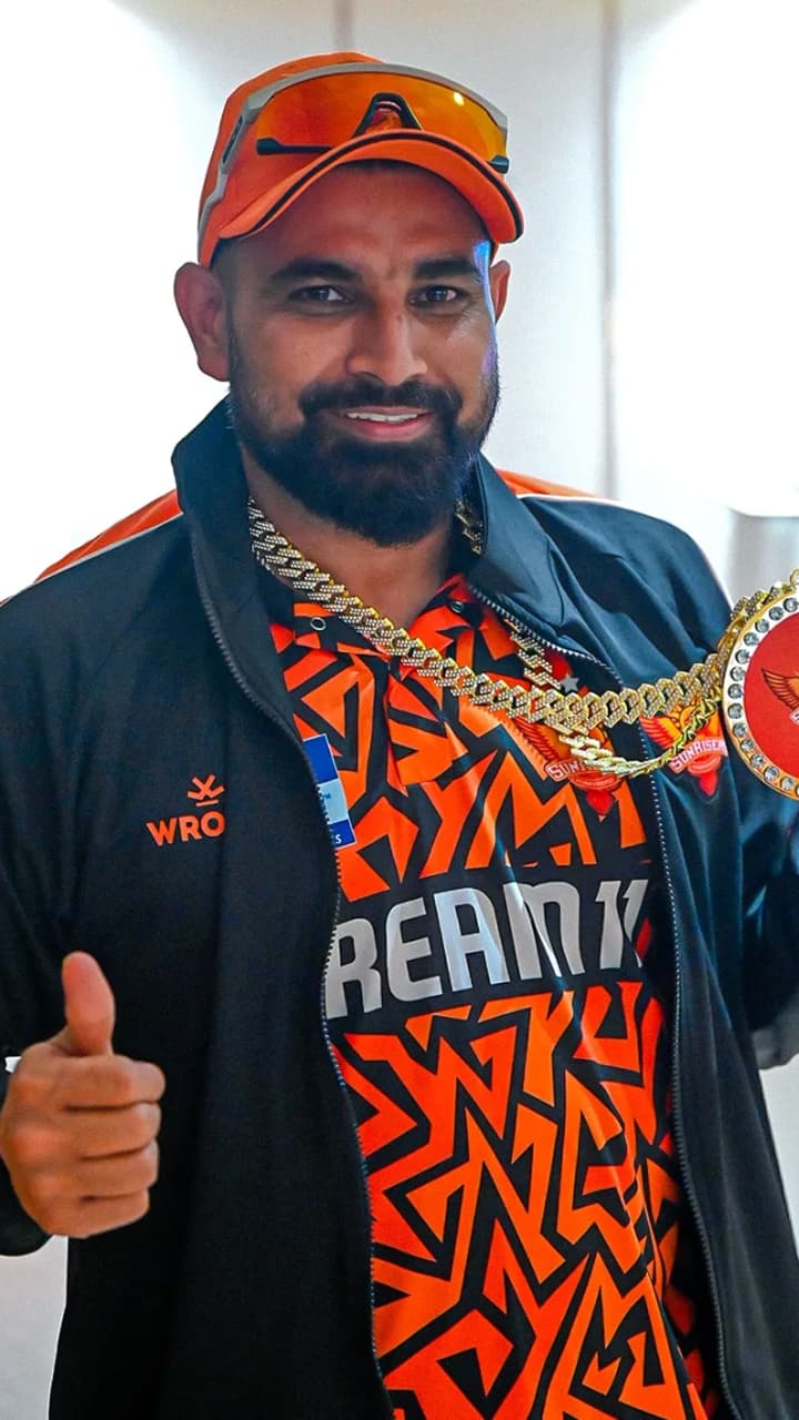 Mohammed Shami Net worth: क्रिकेट के अलावा जानें कहां-कहां से पैसा ...