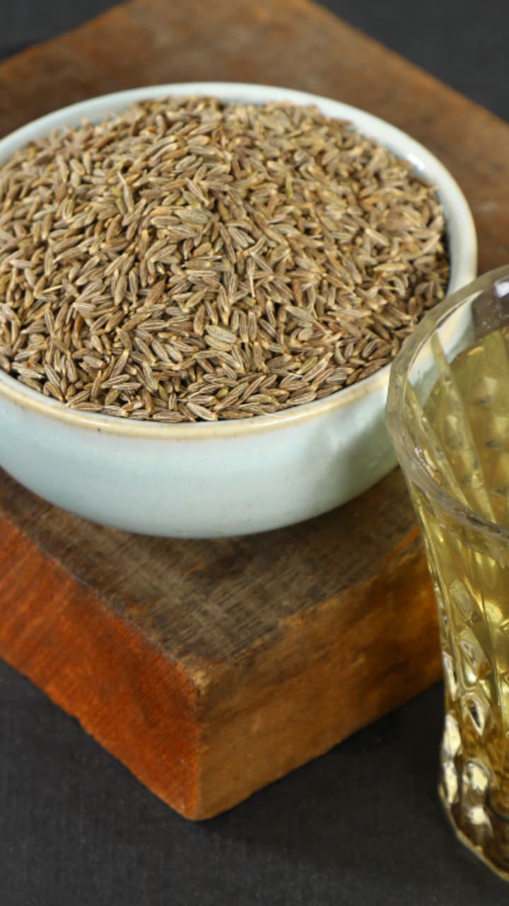 Cumin Water: ರಾತ್ರಿ ಮಲಗುವ ಮುನ್ನ ಜೀರಿಗೆ ನೀರು ಕುಡಿದರೆ ಏನಾಗುತ್ತೆ ಗೊತ್ತಾ ...