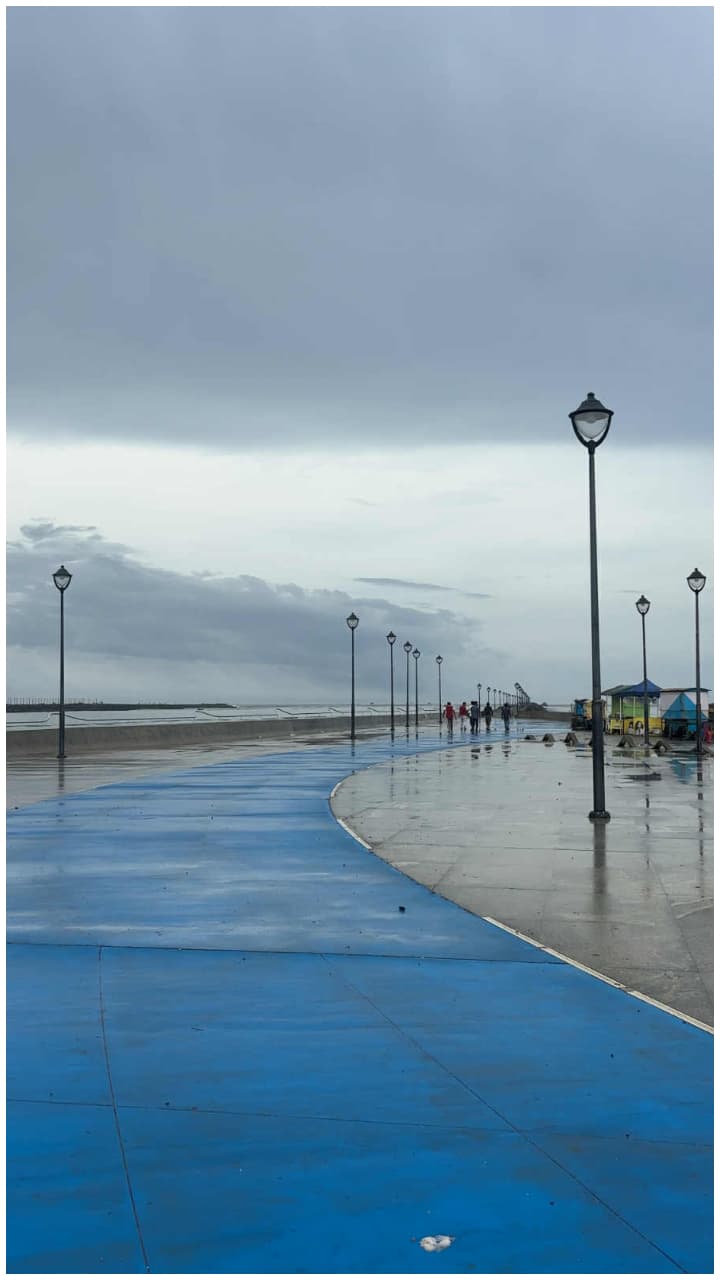 കടലിലേയ്ക്ക് നീണ്ടുകിടക്കുന്ന ഒരു അടിപൊളി നടപ്പാലം Beypore Pulimuttu ...