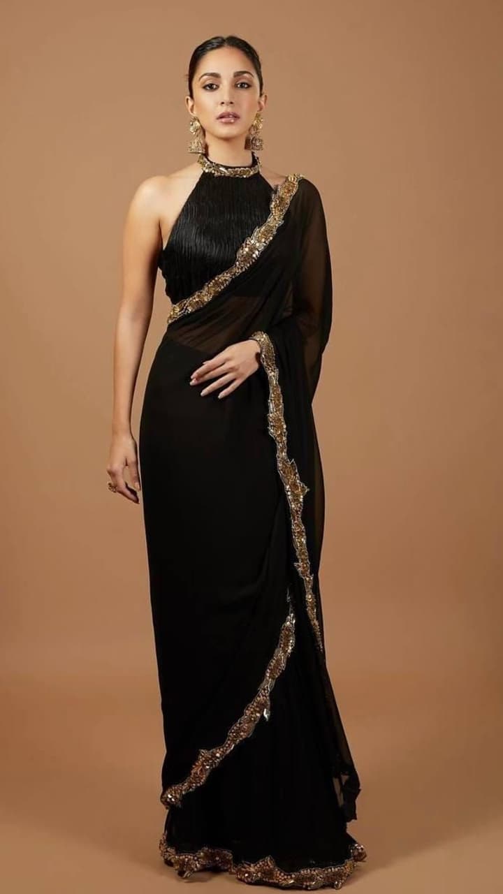 Blouse Designs: ಕಾಂಟ್ರಾಸ್ಟ್ ಬೇಡ, ಕಪ್ಪು ಸೀರೆಗೆ ಮ್ಯಾಚಿಂಗ್ ಬ್ಲೌಸ್‌ನ ಈ 6 ...