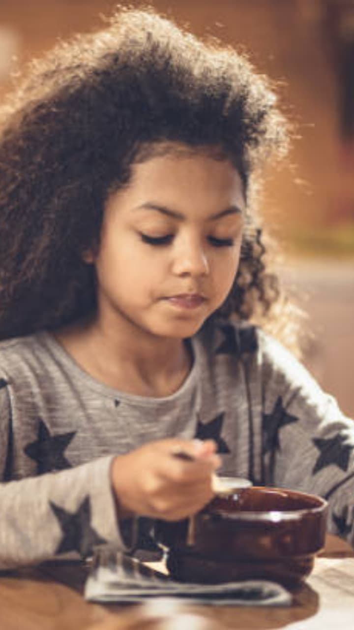 Soup Recipes: குழந்தைகளுக்கு ஏற்ற 5 சத்தான மற்றும் சுவையான சூப் வகைகள் ...