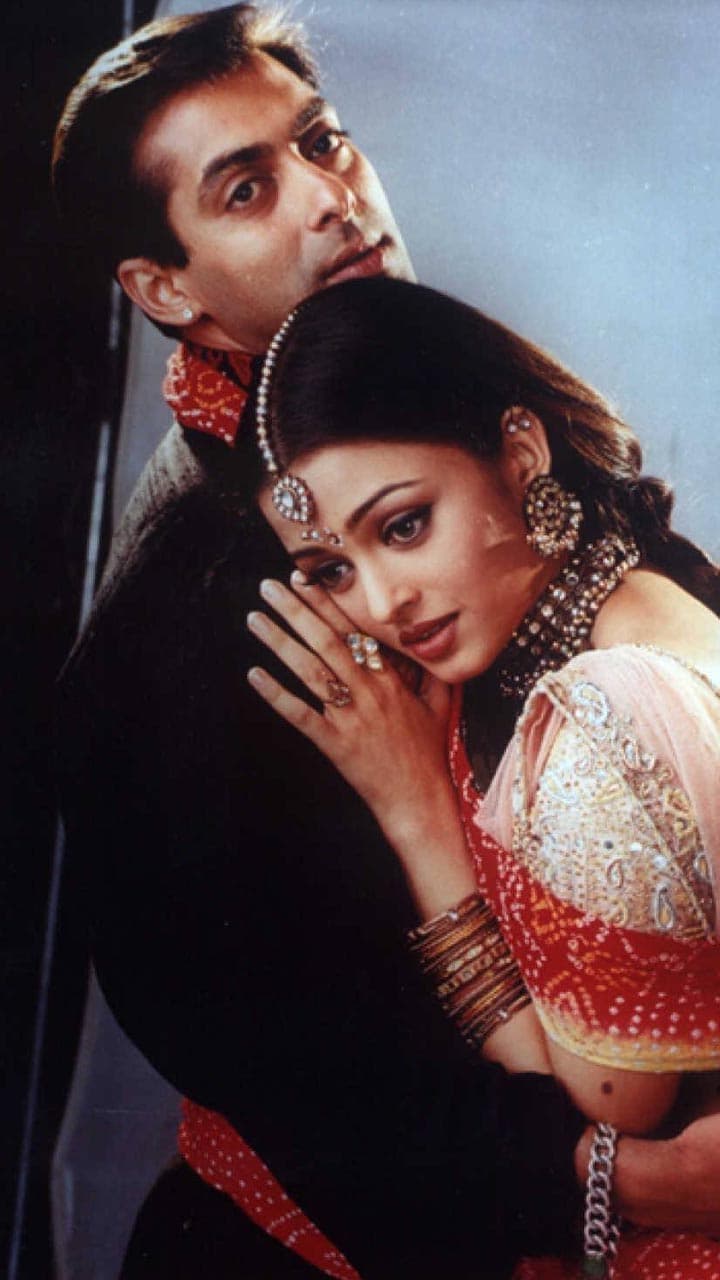 Hum Dil De Chuke Sanam के 8 स्टार का बदला इतना लुक, कितनो को पहचाने आप ...